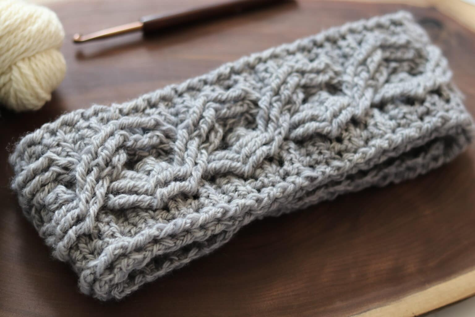 Diamond Cable Ear Warmer Crochet Pattern | Rich Textures Crochet