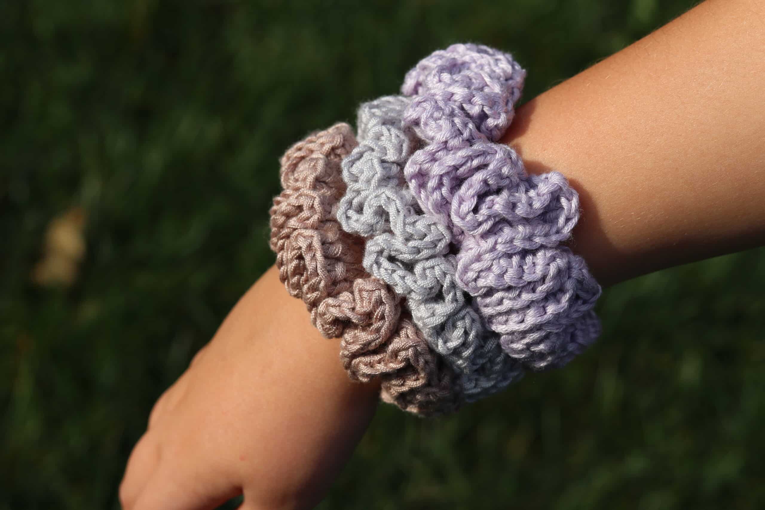 Favourite Hair Scrunchy Crochet Pattern | Rich Textures Crochet
