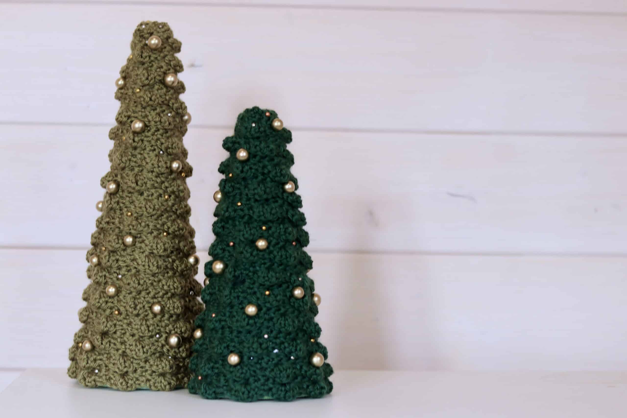 Easy Festive Christmas Tree Crochet Pattern | Rich Textures Crochet